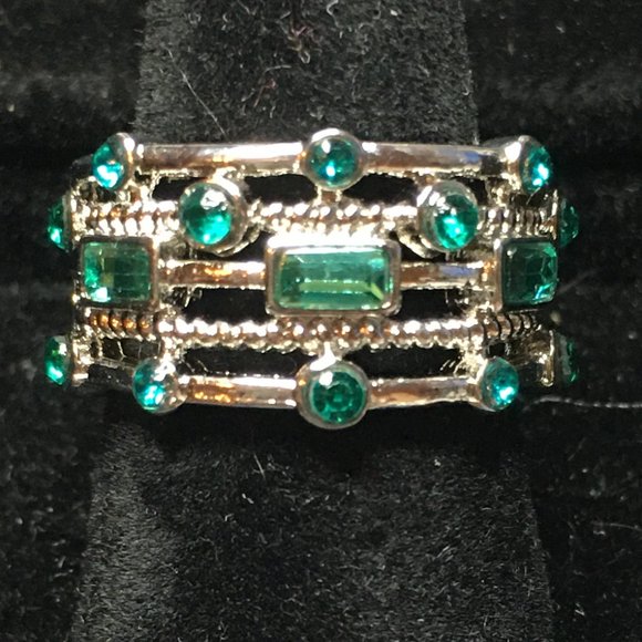 Jewelry | Ring | Poshmark